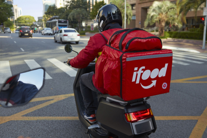iFood anuncia aporte de R$ 10 milhões para projetos sociais